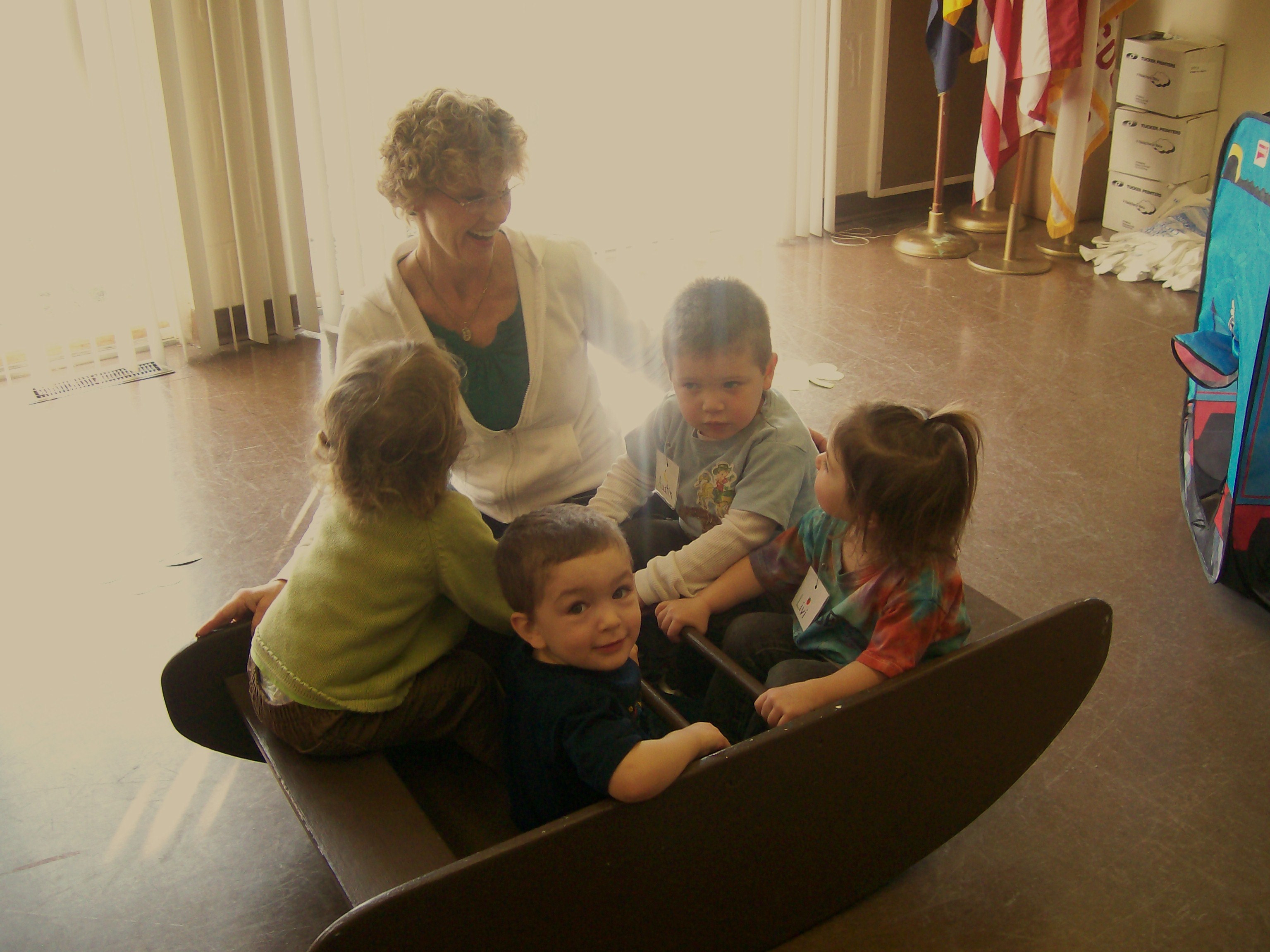 2yr old playing – Woodside Nursery School